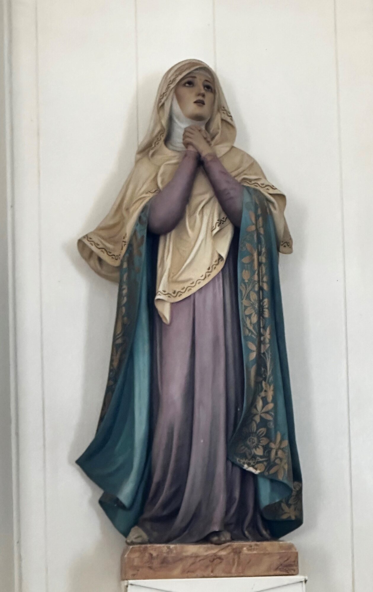 Make the Sacred Heart Mission in Valentine, Texas Your Valentine ...